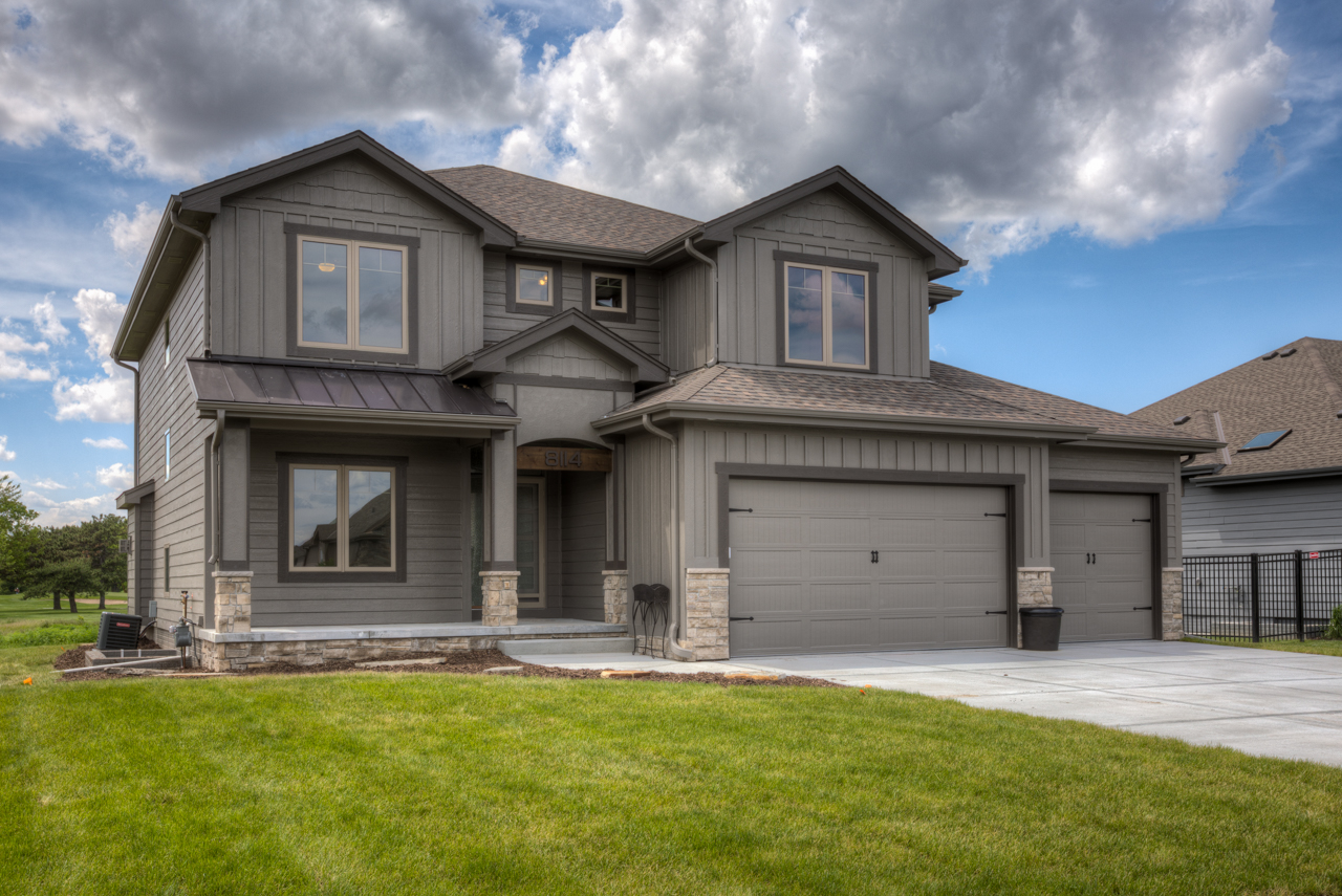 2-Story home gallery